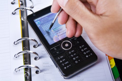 Making a phone call: Learning English - Linguahouse.com