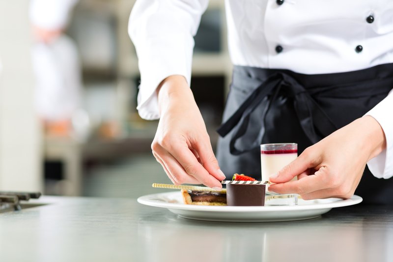 A restaurant (IELTS Speaking Part 2): ESL/EFL Lesson Plan and Worksheet