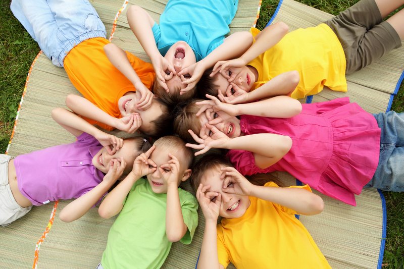 Are you wearing something red?: ESL/EFL Lesson Plan and Worksheet