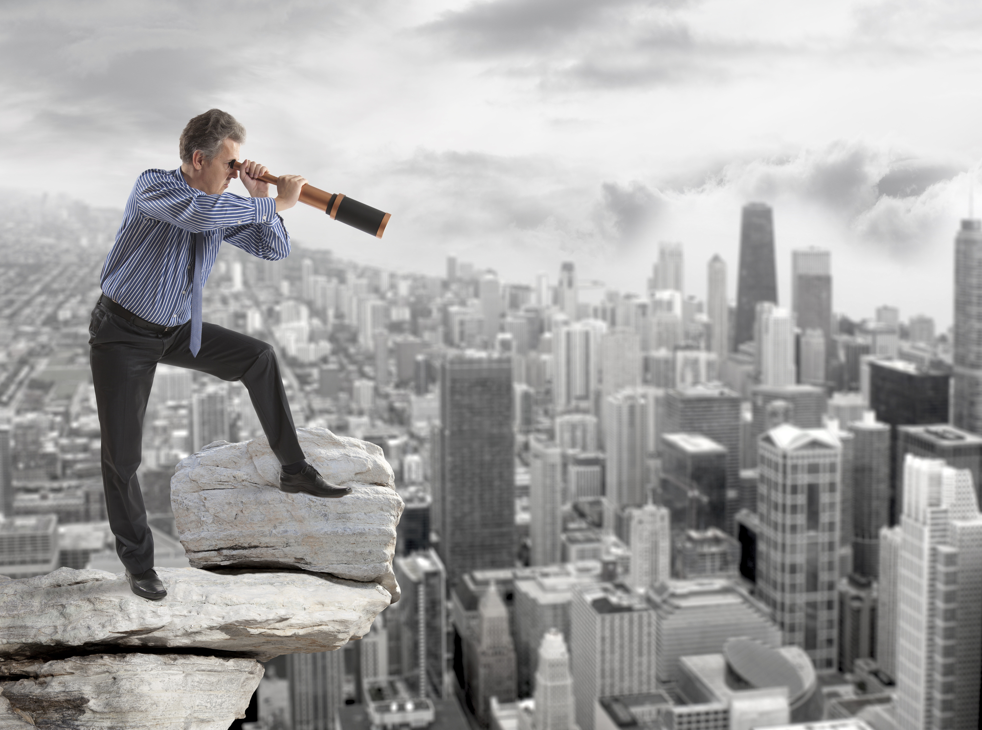 Watching workers: ESL/EFL Lesson Plan and Worksheet