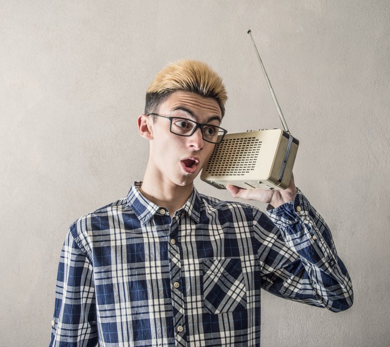Anuncios de radio: ELE Lesson Plan and Worksheet