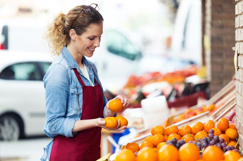 Going to the market: ESL/EFL Lesson Plan and Worksheet